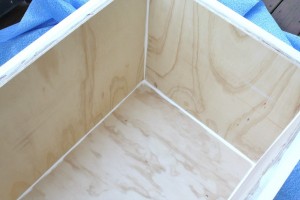 DIY Outdoor Storage Box / Bench - Sand and Sisal