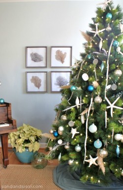 Coastal Christmas Tree - Sand and Sisal