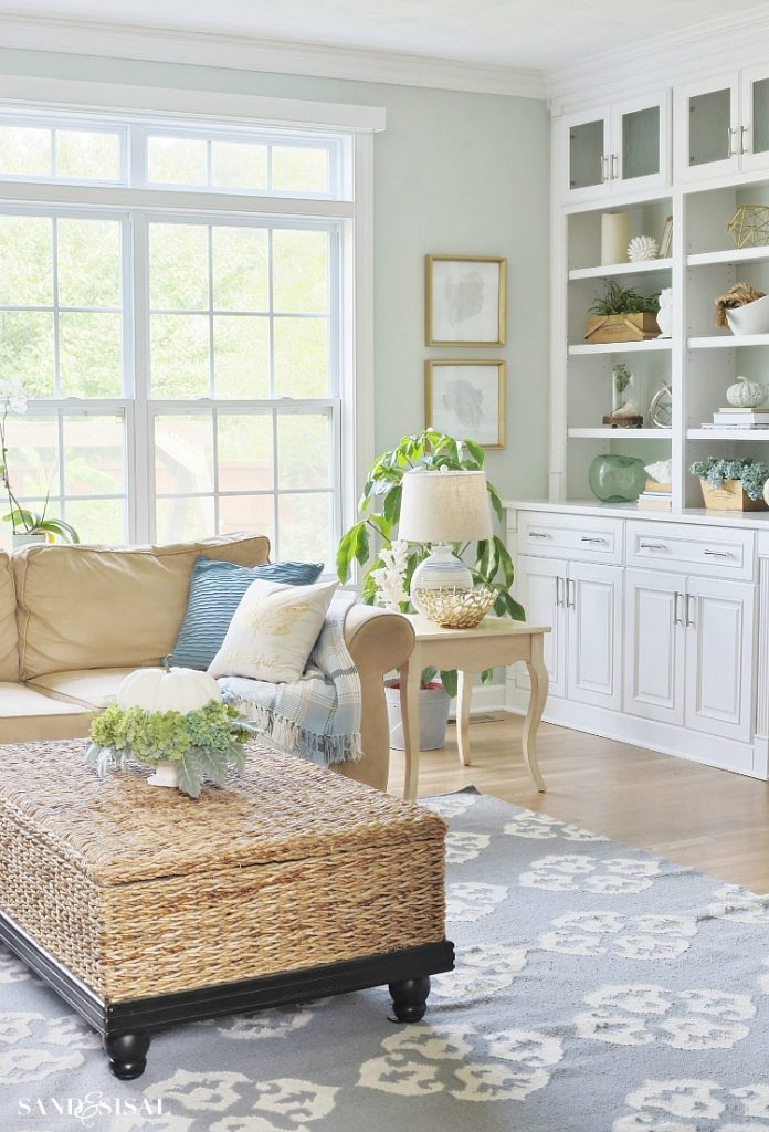 Coasting into Fall Home Tour + HomeGoods Giveaway