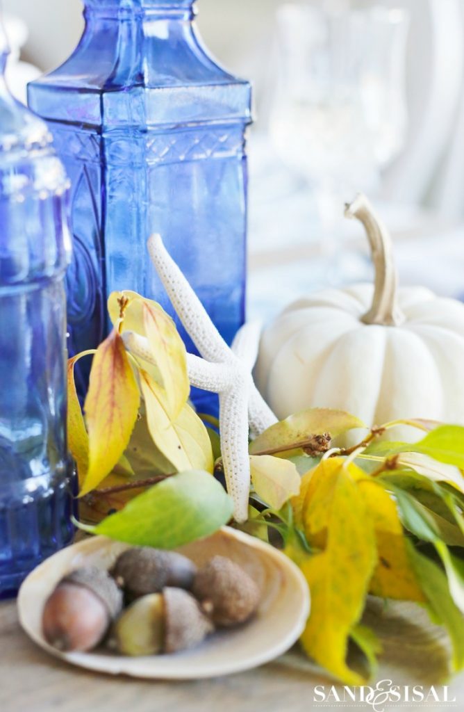 Casual Coastal Thanksgiving Tablescape - Sand and Sisal